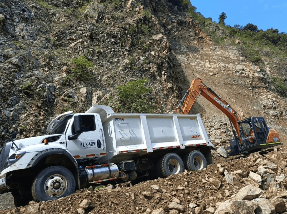 Habilitan paso restringido en la vía a Salgar - Telemedellín